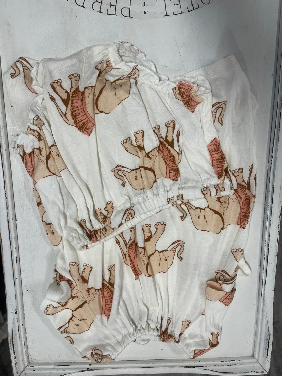 Milk Barn - Elephant Set – Carver Drug Company and Gifts